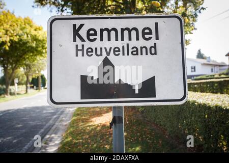 Illustration shows the name of the Kemmel, part of Heuvelland ...