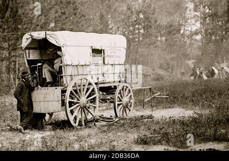 The Civil War. U.S. Military telegraph construction corps hanging a ...