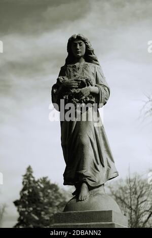 spring grove cemetery cincinnati ohio Stock Photo - Alamy
