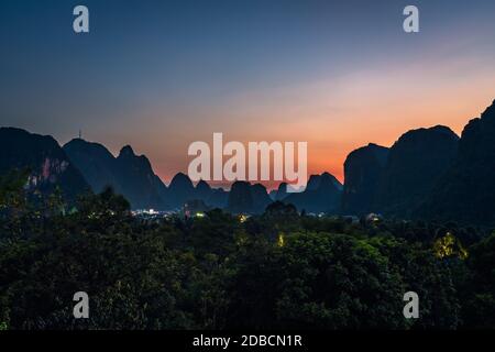 Breathtaking view of a sunset in Guilin Landscapes in Yangshuo, China ...