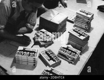 OSWALD MOSLEY BUF PARTY 1930s Great Britain Oswald Mosley, leader of ...