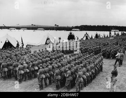 NAZI LABOUR SERVICE Stock Photo - Alamy