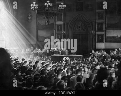 HITLER ON RADIO Stock Photo - Alamy