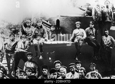 RED ARMY tank crew in Danzig, Poland, in March 1945 Stock Photo - Alamy