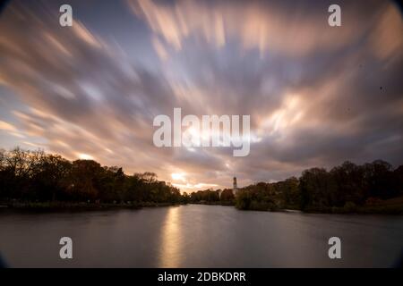 Sunset at Highfields University Park in Nottingham, Nottinghamshire ...
