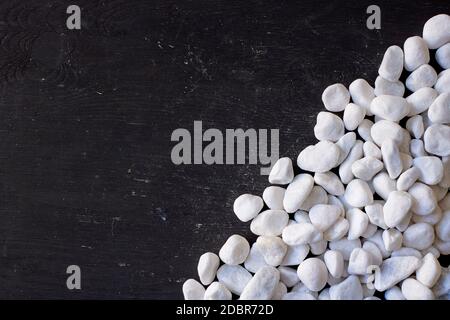 A studio photo of white river rocks Stock Photo - Alamy