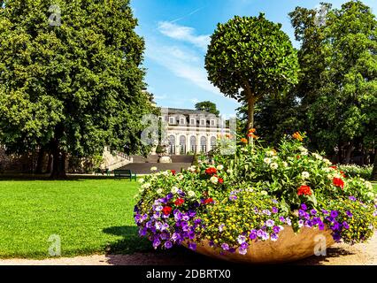 Fulda, Germany - The castle garden - green oasis in the heart of the ...