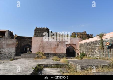 Draupadi and Pandavas Stock Photo - Alamy