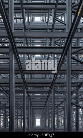 Steel structure of a high rack warehouse Stock Photo - Alamy