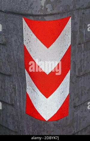 Reflective safety traffic sign at corner Stock Photo - Alamy