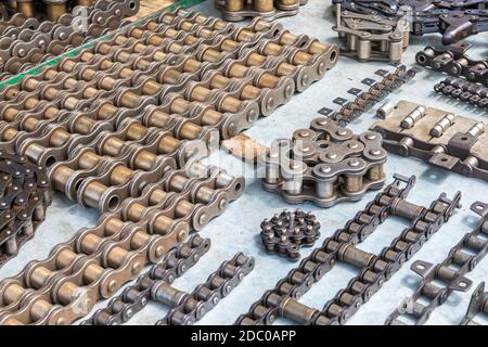 Roller Chains Parts for Transmission Power Machines Stock Photo - Alamy