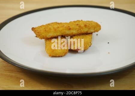 Fish Fingers Plate Stock Photo - Alamy