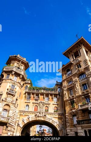 Arco dei Palazzi degli Ambasciatori - Quartiere CoppedÃ ...