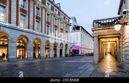 Christmas Lighting at Night On The Colonnade in Covent Garden Stock ...