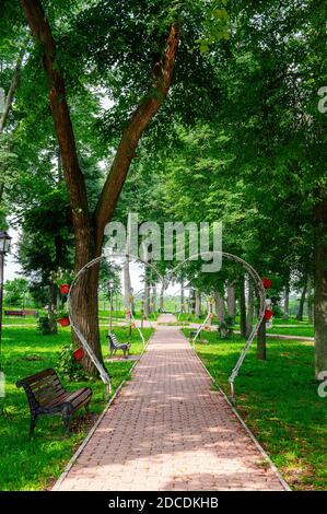 Decorative heart tree and garland in neon lighting, Valentine's Day ...