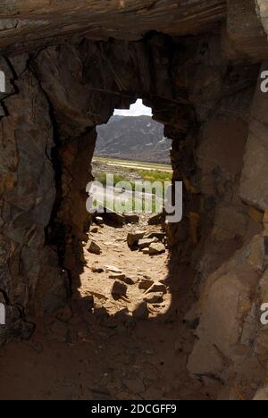 Tunnel vision, symbol fear and anxiety Stock Photo - Alamy