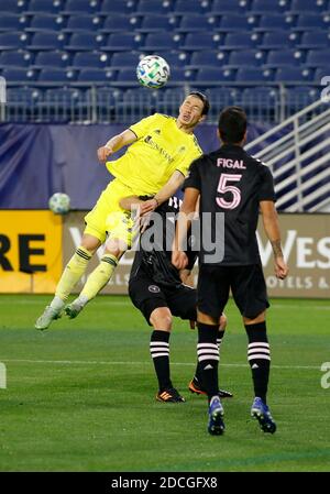Nashville SC midfielder Alex Muyl (19) and Columbus Crew defender ...