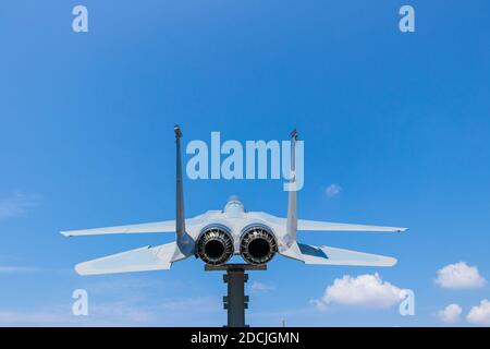 The rear view of a McDonnell Douglas F-15 Eagle Stock Photo - Alamy