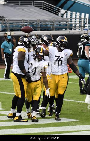 Pittsburgh Steelers running back Benny Snell (24) during an NFL ...