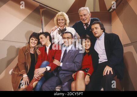 Yves Mourousi et Marie-Laure Augry en 1987. November 1987, Paris ...