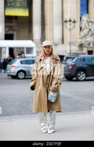 Street style, Yo-Kaw Pat arriving at Chanel Fall-Winter 2018-2019 show ...