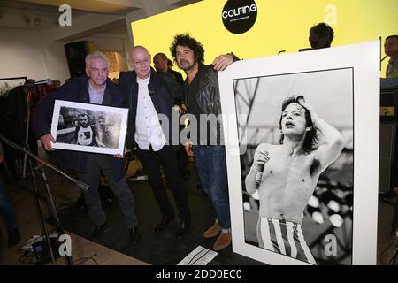 Jacky Jakubowicz, Philippe Hamon et Yarol Poupaud lors du vernissage de ...
