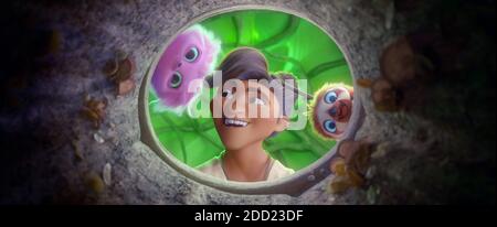 THE CROODS: A NEW AGE, (aka THE CROODS 2), Guy (voice: Ryan Reynolds ...