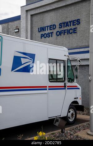 Roseville, Minnesota. United States Post Office. Mail box in front of ...