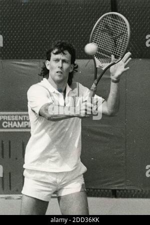 British tennis player Jeremy Bates, wife Ruth, and son Joshua, Stella ...