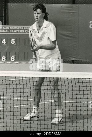 British tennis player Jeremy Bates and wife Ruth, Planet Hollywood 1994 ...