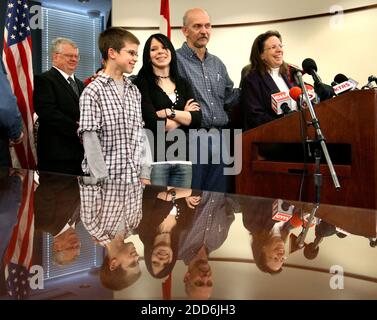 The Ownby family attends a press conference in Union, Missouri ...