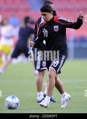 WASHINGTON, DC - APRIL 5: Marcelo Gallardo of DC United warms up before ...