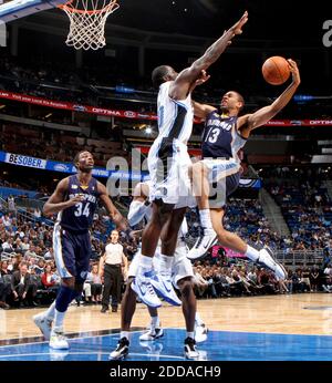 Memphis Grizzlies' Xavier Henry (13) takes a shot as Atlanta Hawks ...