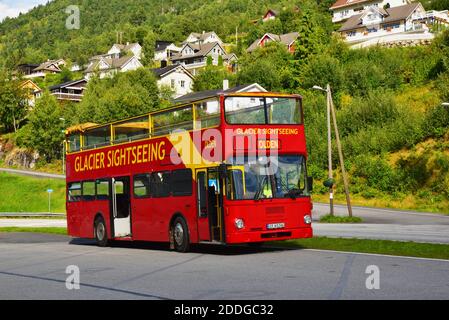 Olden Glacier Sightseeing open top bus CF 65246, a MAN SD200 with ...