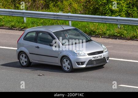 2005 silver ford fiesta hatchback car Stock Photo - Alamy