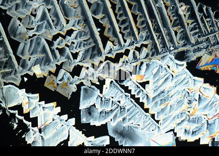 Crystals of chlorate of potassium under microscope with polarized light ...