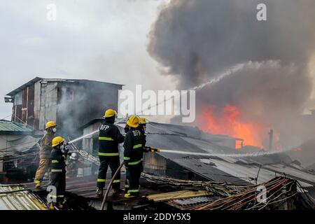 Homeless in Manila, Philippines Stock Photo - Alamy