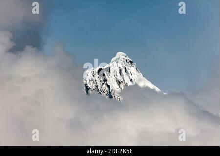 Snow Capped Peak of Kawagarbo or Kawa Karpo (also transcribed as ...