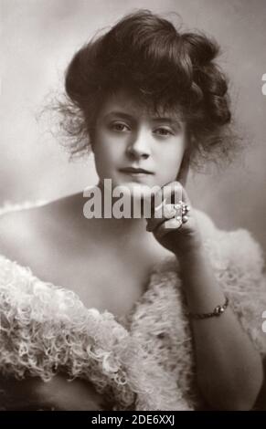 Mary William Ethelbert Appleton "Billie" Burke (August 7, 1884 – May 14 ...