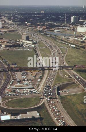 1970s Photo (1972) - Downtown Dallas parking area Stock Photo - Alamy