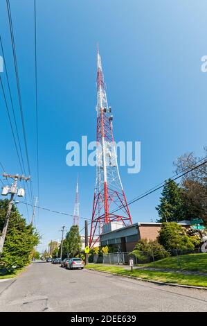 Queen Anne Hill TV Towers, Seattle, WA. the 3 tv/radio broadcasting ...