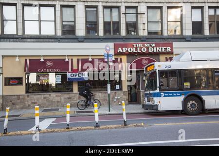 The New Apollo Diner in Downtown Brooklyn Stock Photo - Alamy