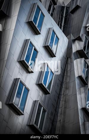 The Ray and Maria Strata Center, MIT, Boston. Designed by architect ...