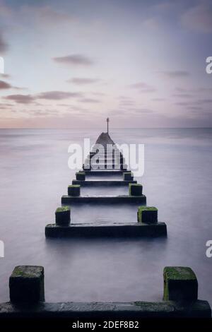 North beach groynes, Bridlington, East Yorkshire, England, UK Stock ...