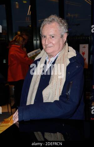 Daniel Prevost assiste a la Premiere du film Marthe au cinema Les 7 ...