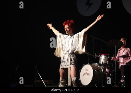 STARDUST, Johnny Flynn as David Bowie, 2020. © IFC Films / Courtesy ...