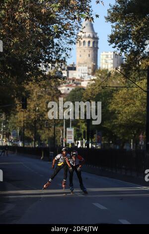 ISTANBUL, TURKEY - NOVEMBER 08, 2020: Paralympic athlete running in 42 ...