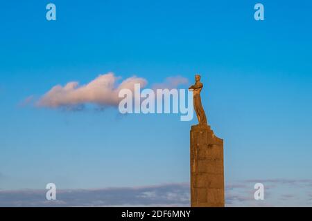 Seamen's Memorial next to the beach of Ostend Stock Photo - Alamy