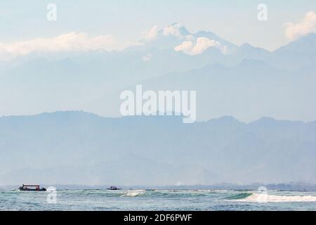 Gili Trawangan landscape with Gunung Rinjani in the background in ...