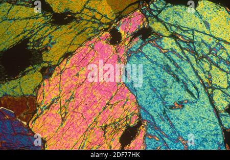 Dunite or olivinite is a igneous intrusive rock ultramafic ...